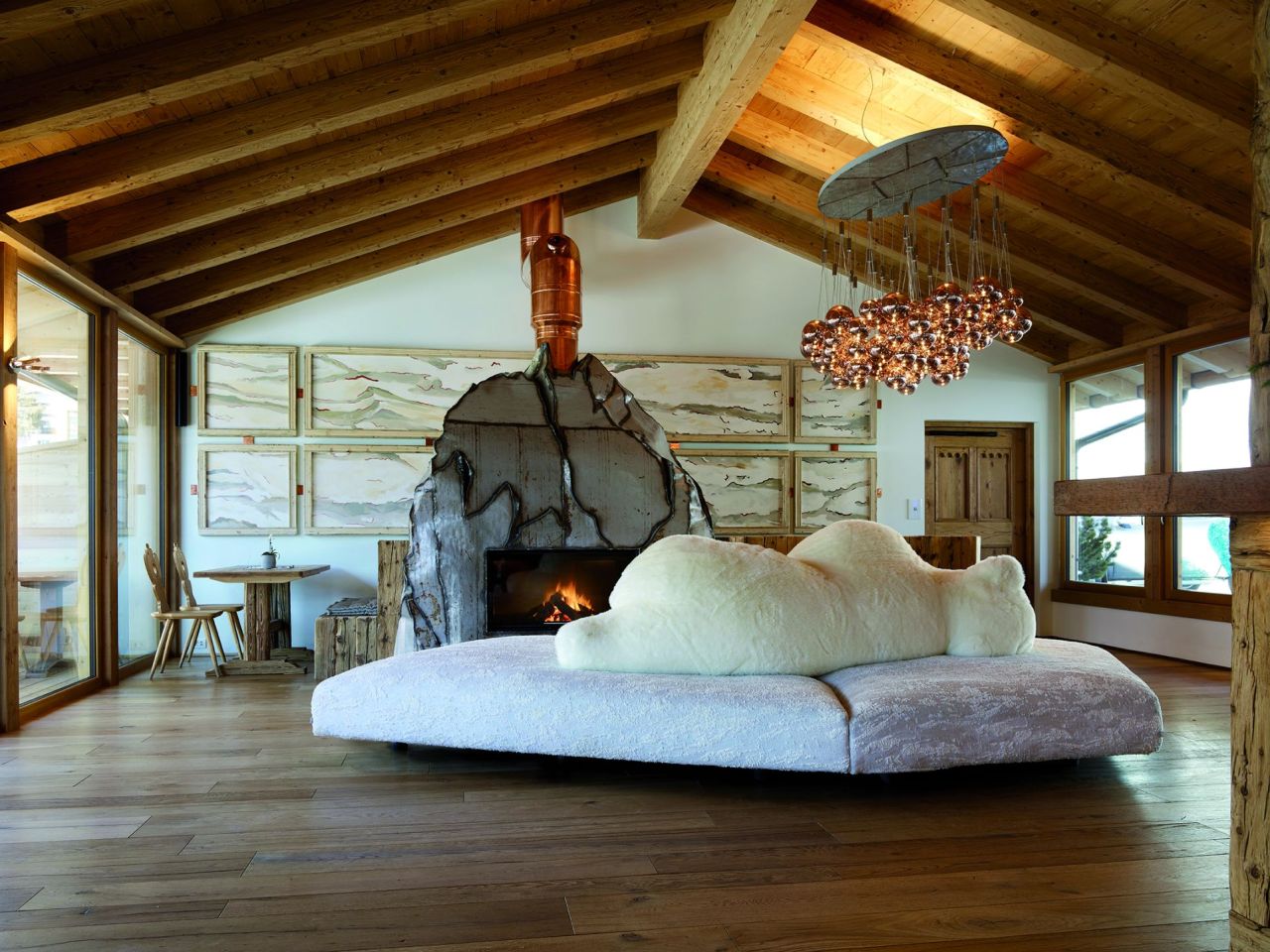 Hospitality in an alpine architecture