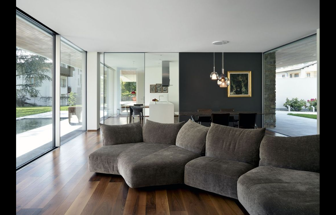 Standard Sofa | Baci Living Room